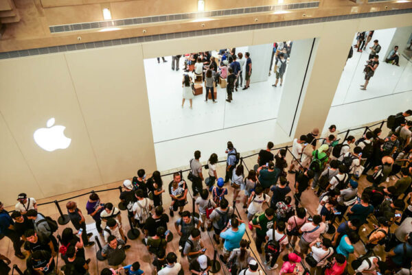台灣首間台北101蘋果直營店Apple Store開幕人潮活動記錄 - 瘋先生