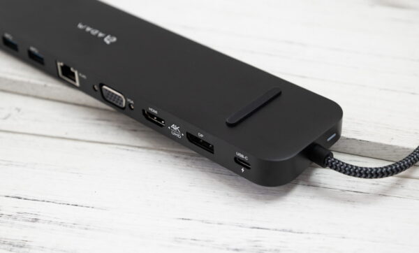 ADAM CASA Hub Pro Max開箱：TYPE C 3.1極速PD 13合1 Hub 輕薄高速集線器 - 瘋先生