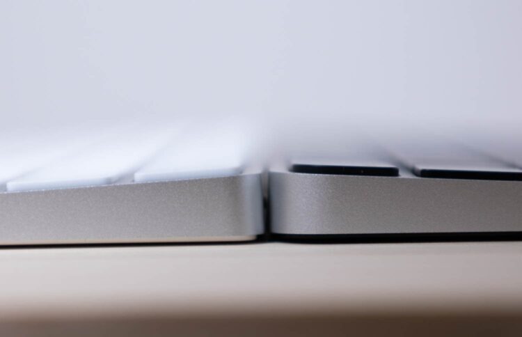 Magic Keyboard Touch ID 巧控鍵盤開箱，指紋辨識能用在哪？ - 瘋先生