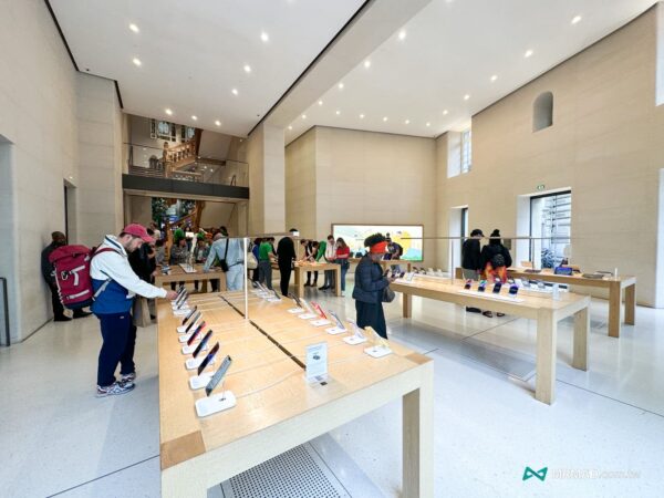 法國巴黎香榭大道Apple Store 體驗，法式建築與鑽石天窗絕美結合 - 瘋先生